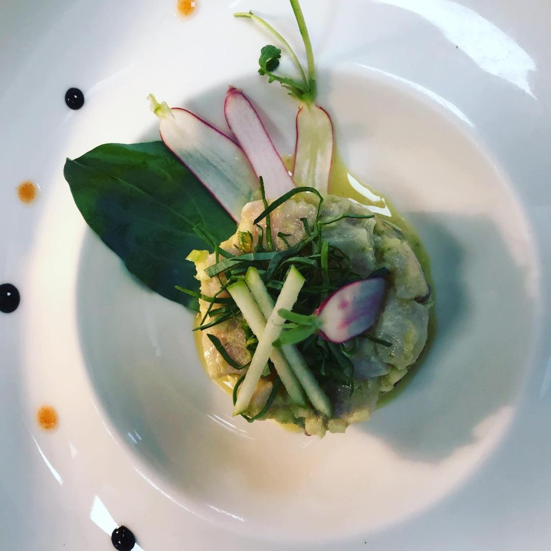 Ceviche van mager vlees, granny apple, oesters uit Marennes-Oléron en ...